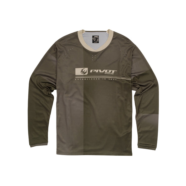 Pivot Bikes | Saddleback - Home of Performance Cycling – Saddleback ...